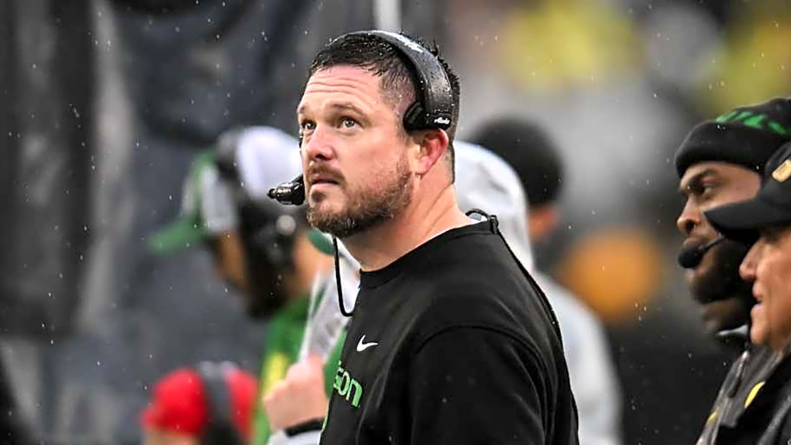 Questionable Penalty Calls in Oregon Ducks vs. Iowa Hawkeyes | Yardbarker