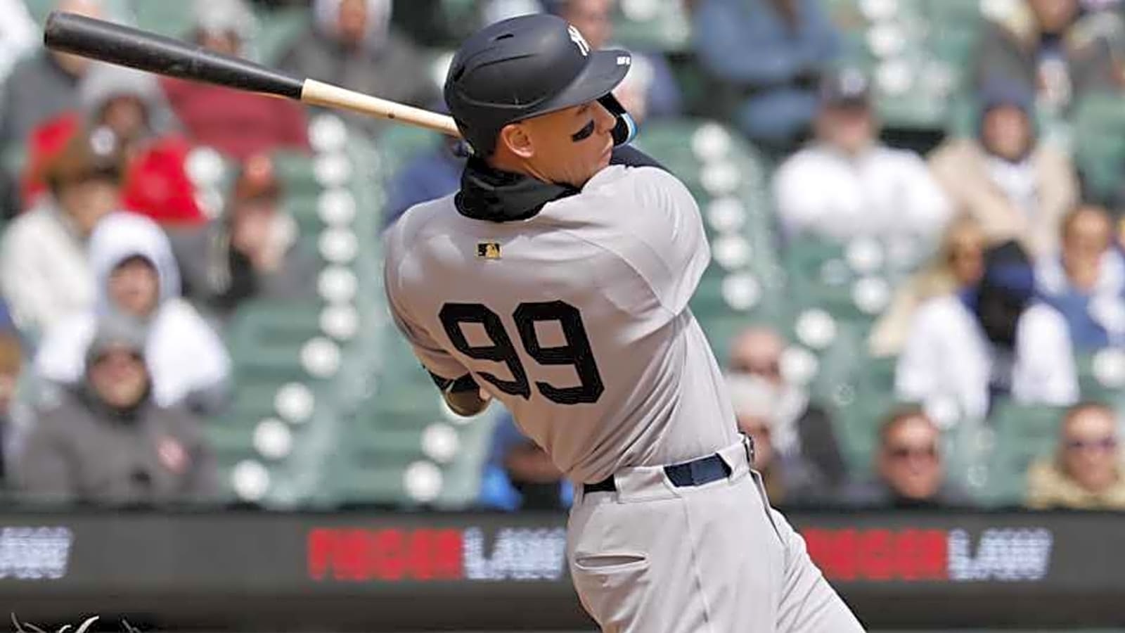 Yankees Slugger Beats Social Media Superstar in Baseball Tic-Tac-Toe ...