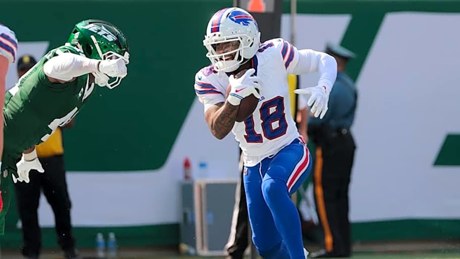'Comfortable' Elijah Moore shares insight on unique Bills' locker room ...