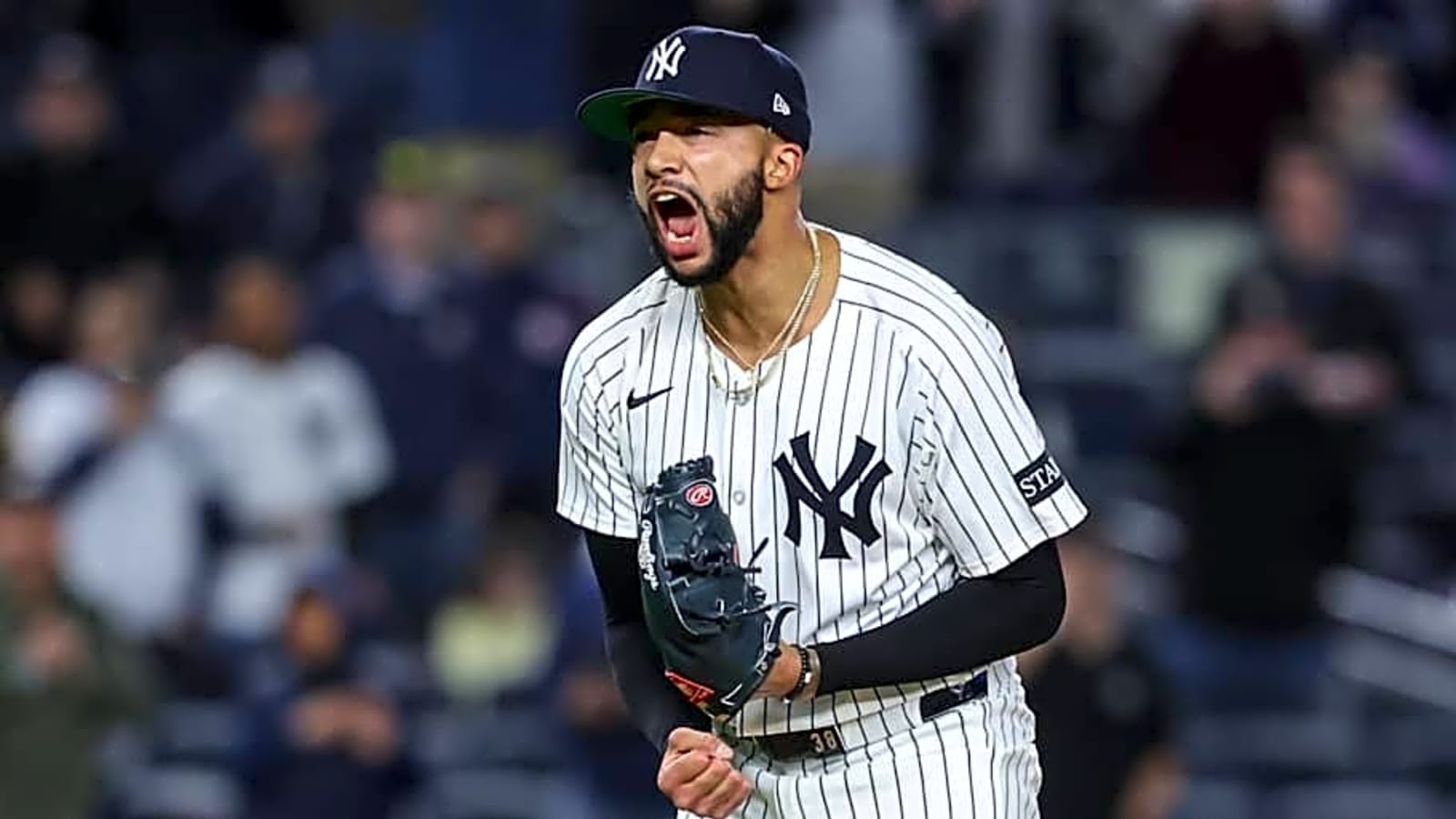 Former MLB GM Urges Yankees To Make Tough Decision On Devin Williams ...