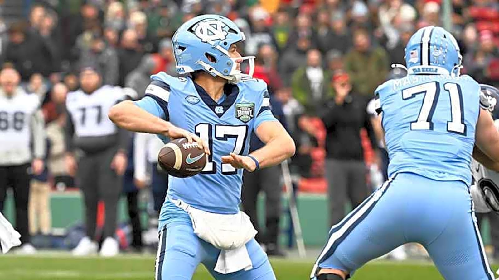 Minnesota lands former Liberty, North Carolina QB as first transfer ...