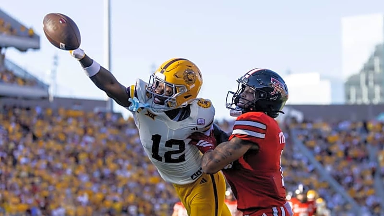 Wisconsin Badgers add productive Big 12 cornerback with two years ...