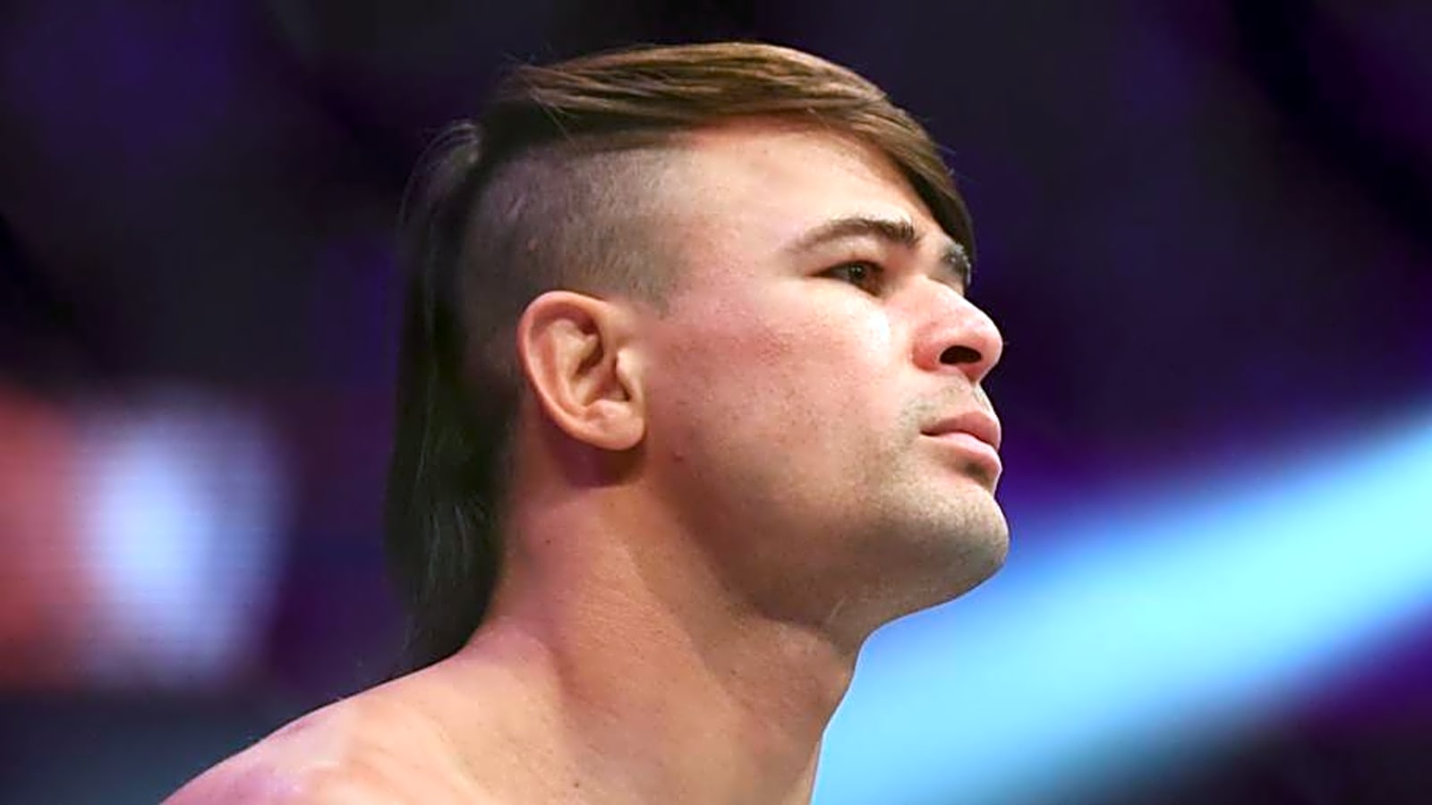 Noche UFC headliners share tense moment after unexpected run-in during ...