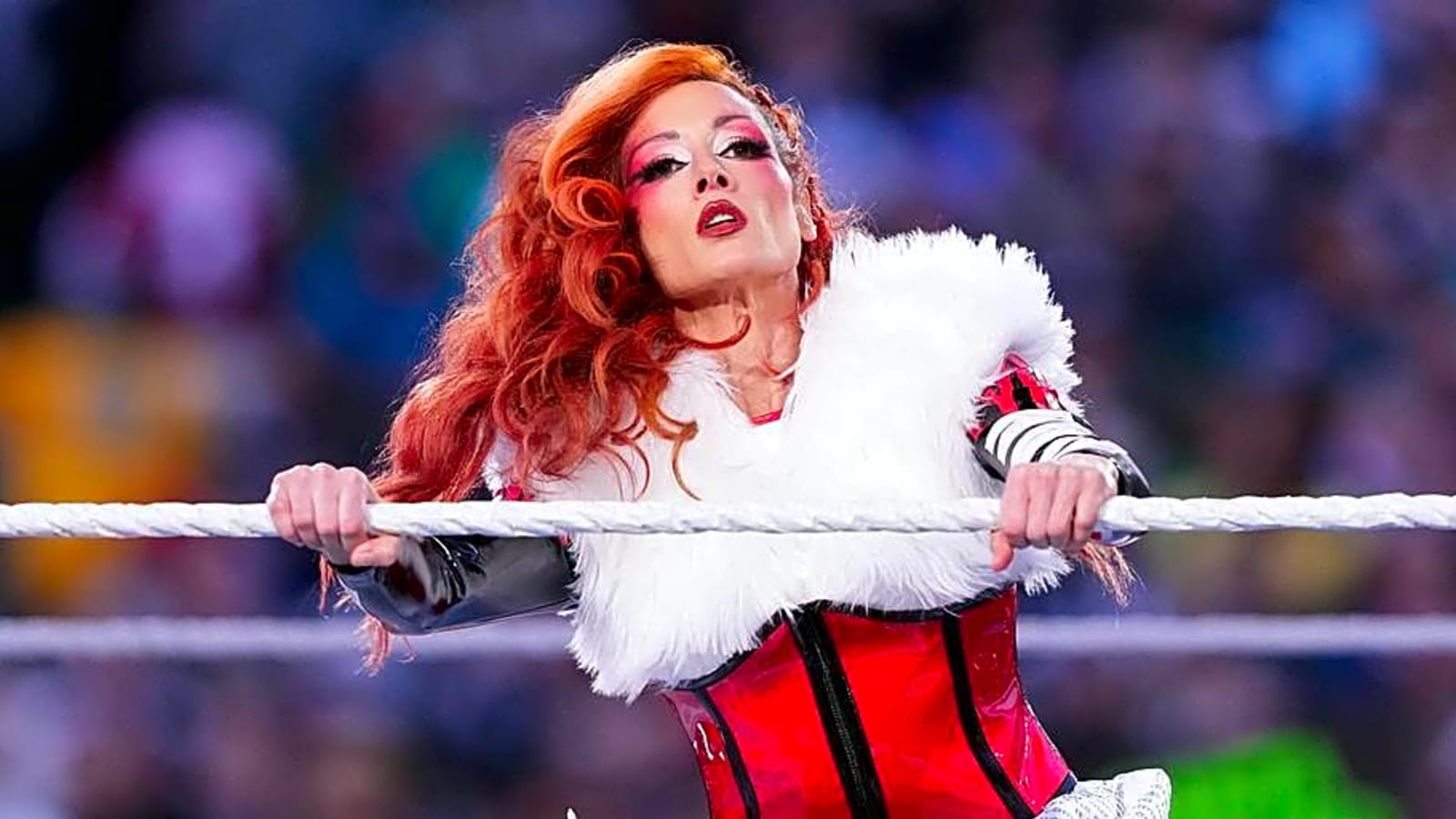 Former Oregon Duck Acrobat Sol Ruca’s WWE Rise Is Hard To Ignore ...