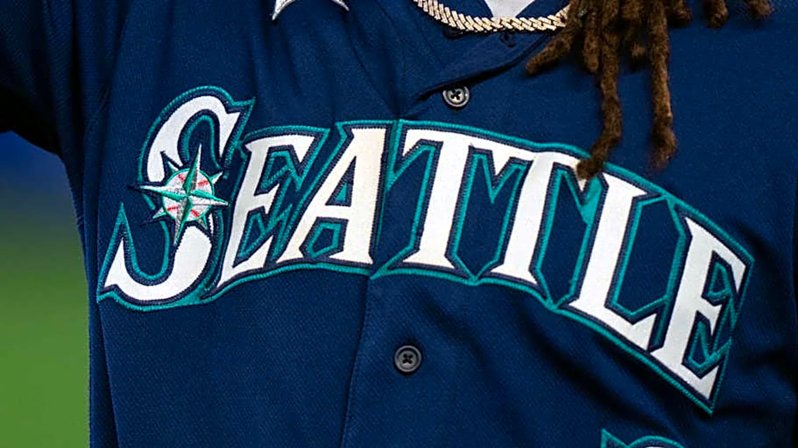 Mariners Lose World Series Champion To Free Agency During Playoff Run ...