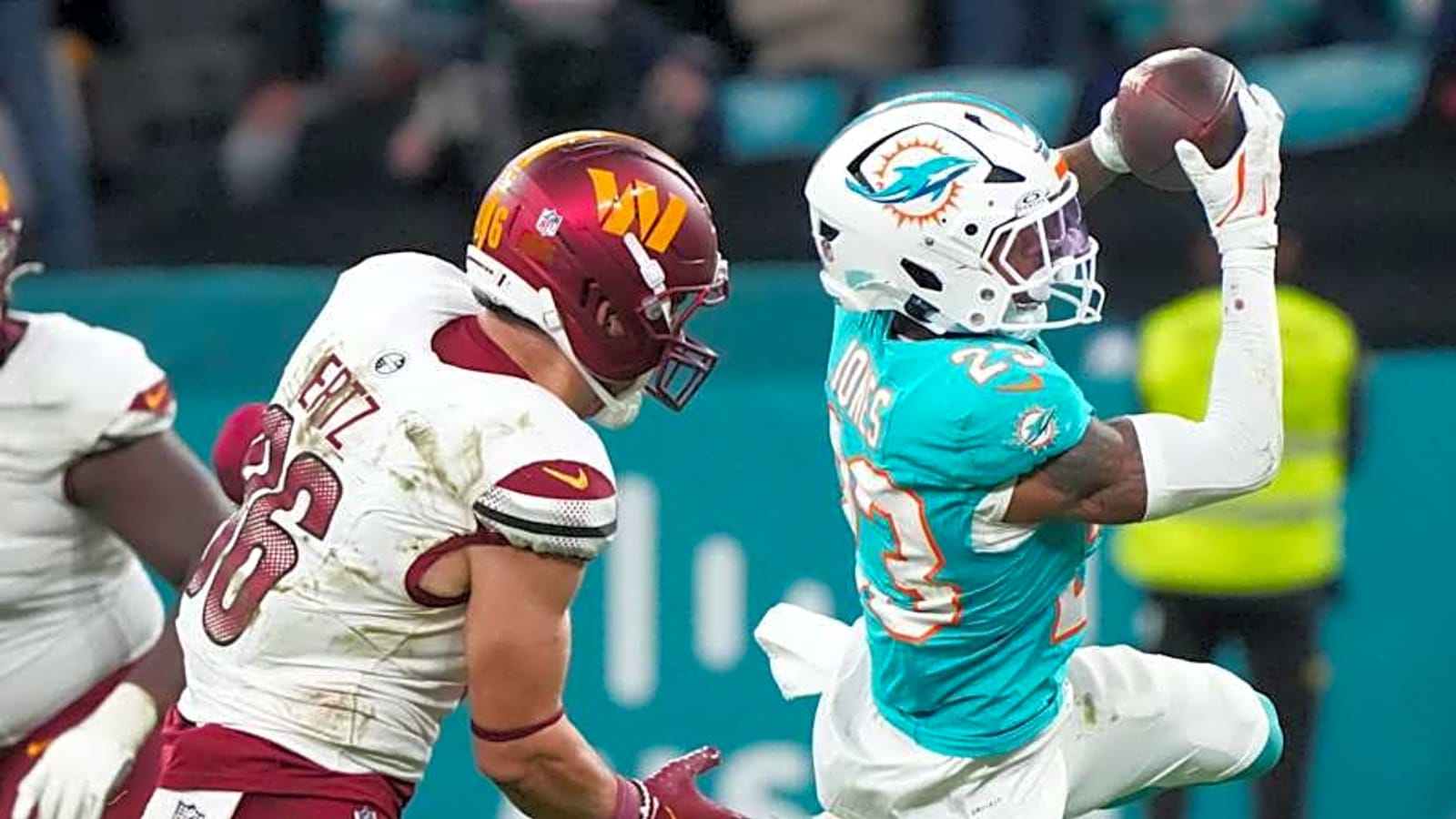 Dolphins Monday Notes: Bye Week Plans, Saunders Update, Jones ...