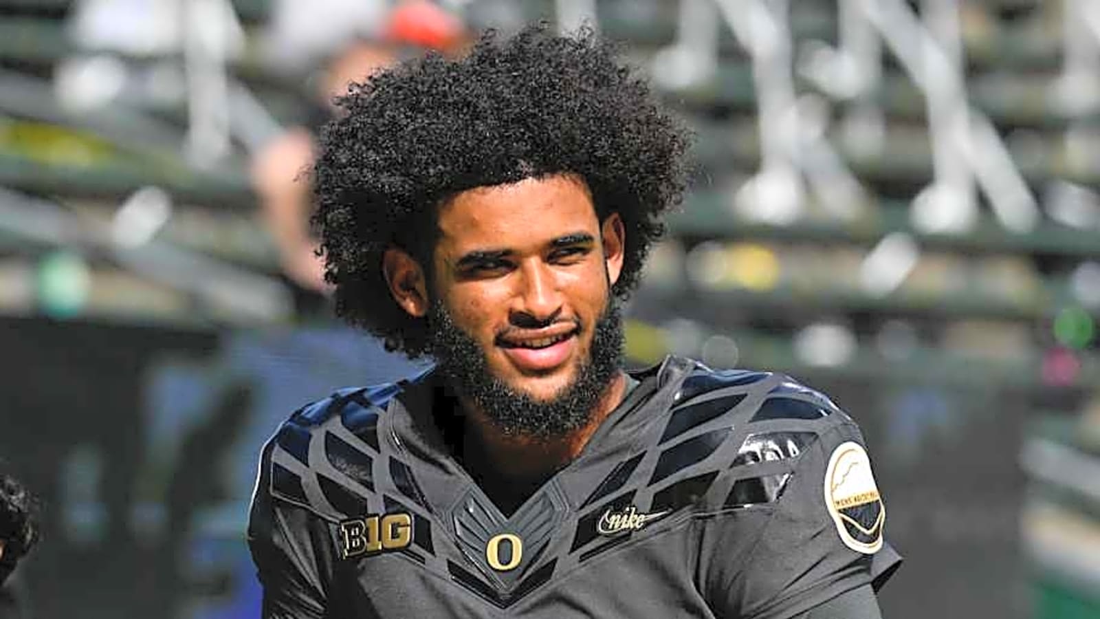 Oregon Ducks' Dante Moore Making Case as Nation's Best Quarterback ...