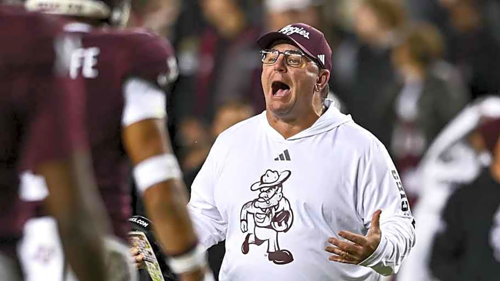 Texas A&M Coach Mike Elko Goes Viral For Sideline Explosion vs. Notre ...