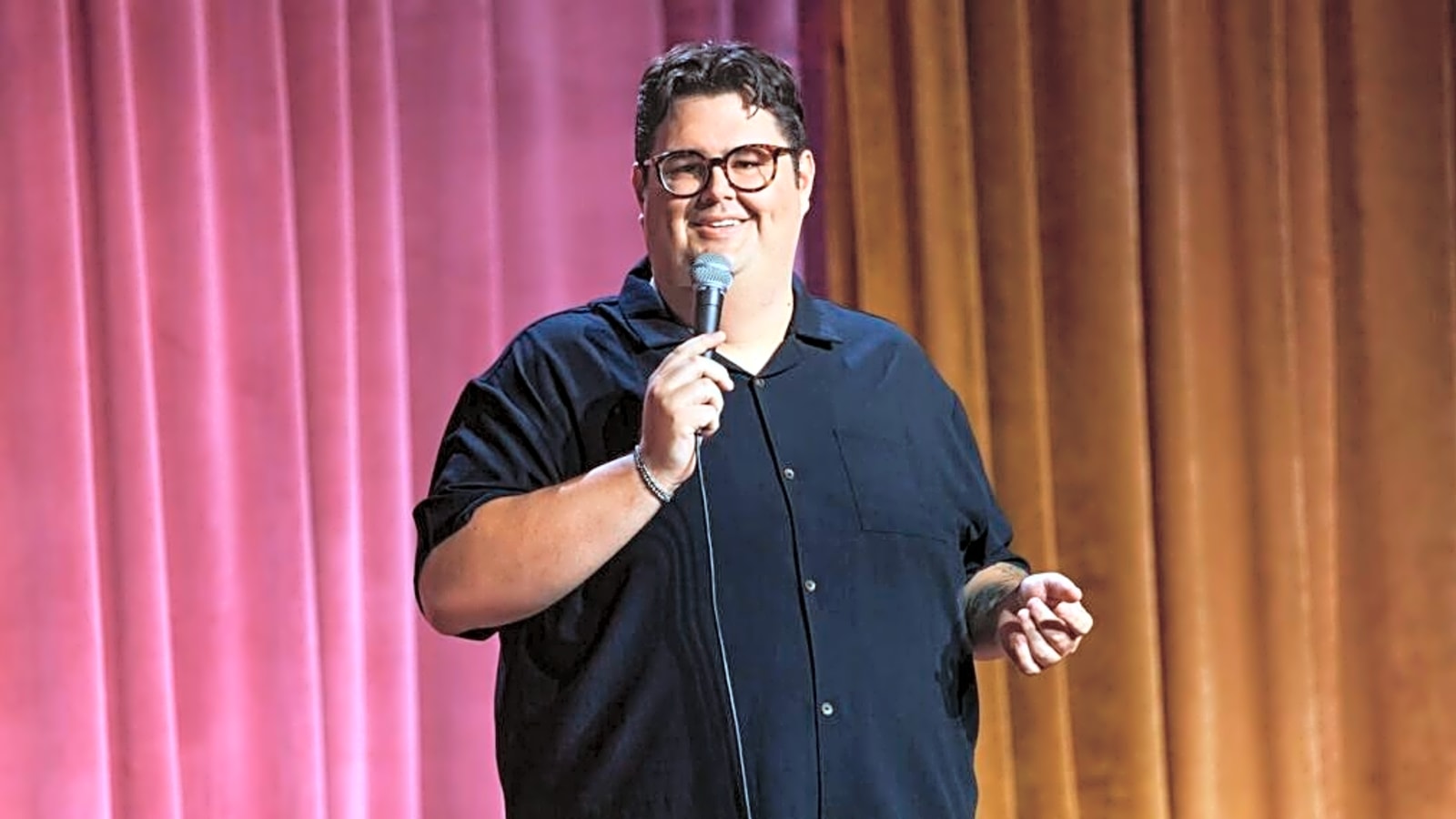 ‘Model Comedian’: Caleb Hearon on Getting Personal for His First HBO ...