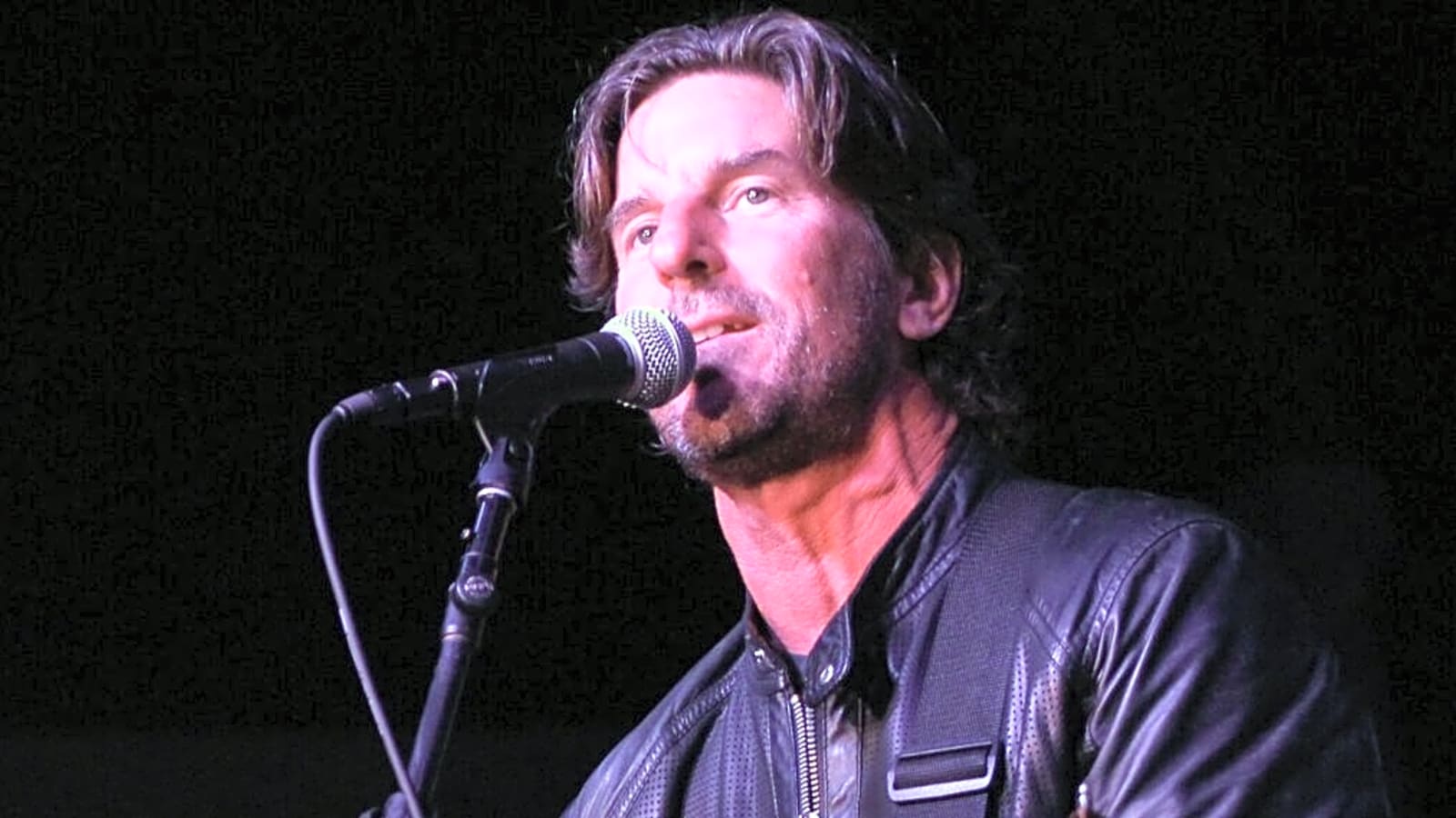Brett James Dies: Songwriter Killed in Plane Crash — Carrie Underwood ...