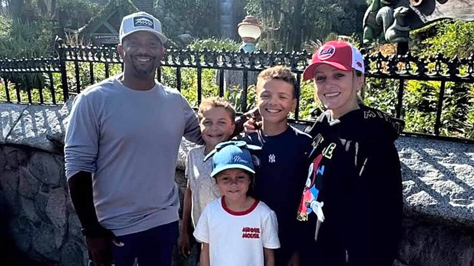 See the Sweet Way Alfonso Ribeiro’s Kids Are Cheering Him Up After ...