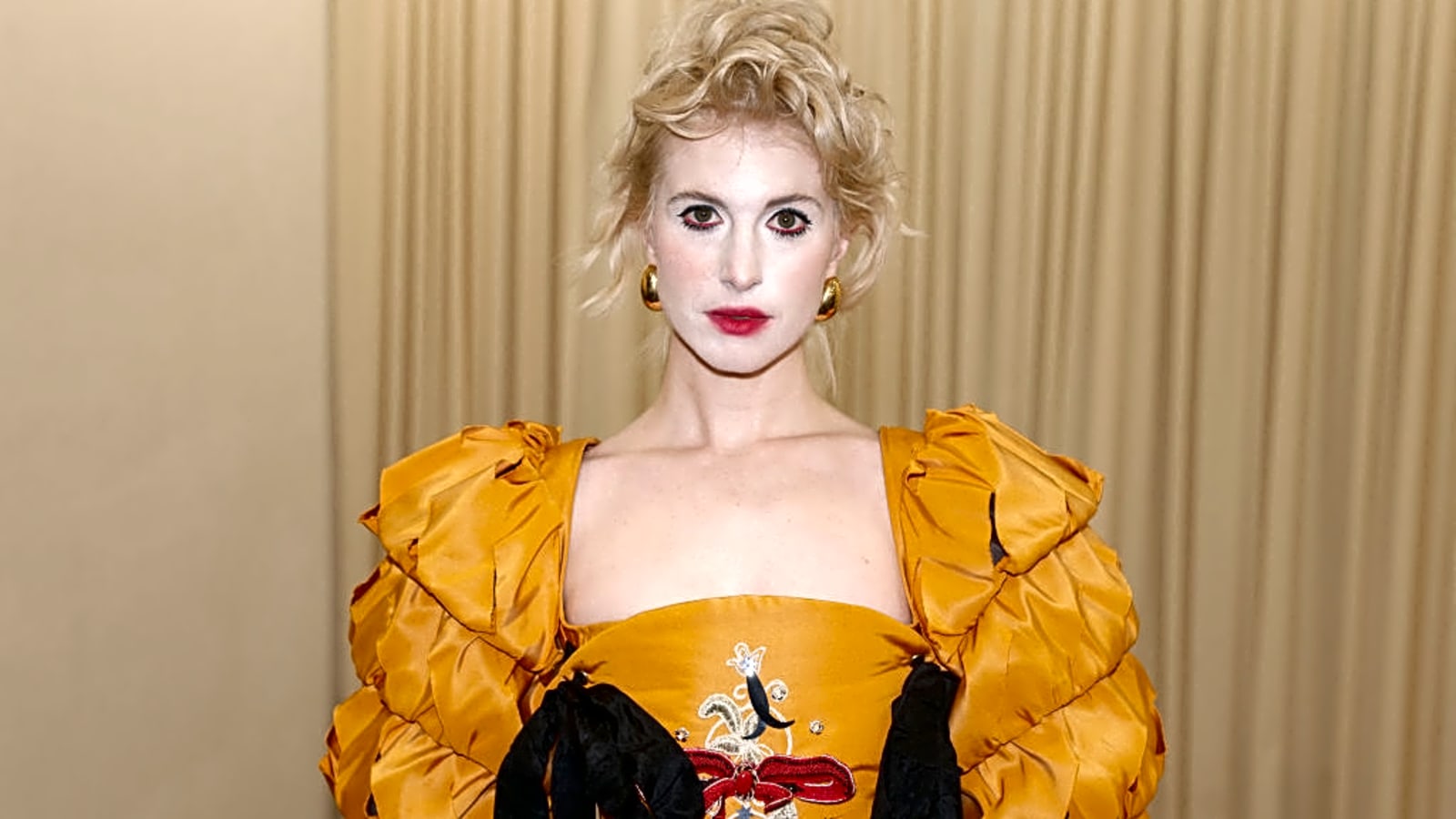 Hayley Williams Confirms Morgan Wallen Inspired Her 'Racist Country ...