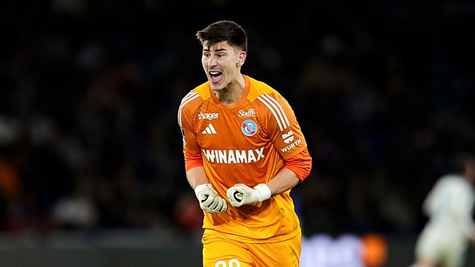 Chelsea fans are all in agreement about Mike Penders after Strasbourg ...