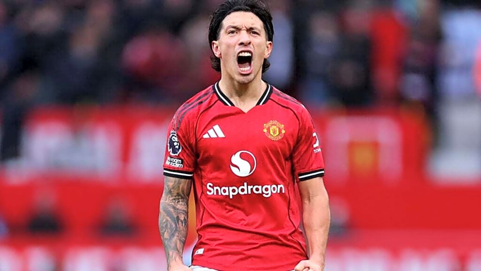 Lisandro Martinez sets the standard under Michael Carrick’s Manchester ...