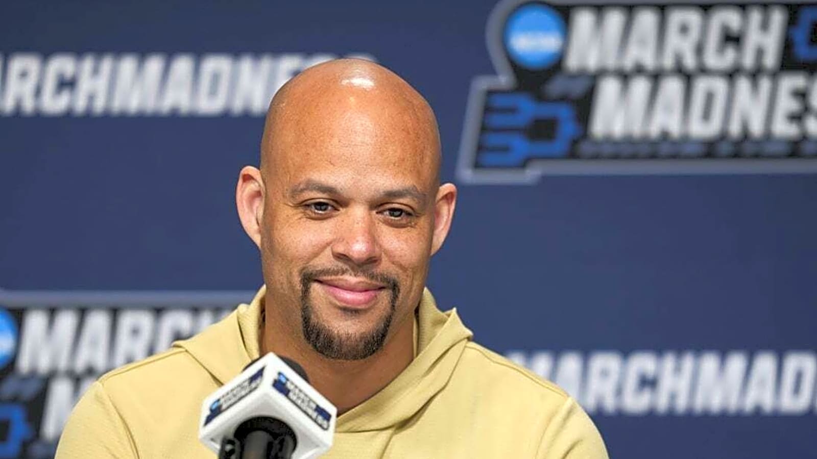 Report: Wofford fires head coach Dwight Perry | Yardbarker