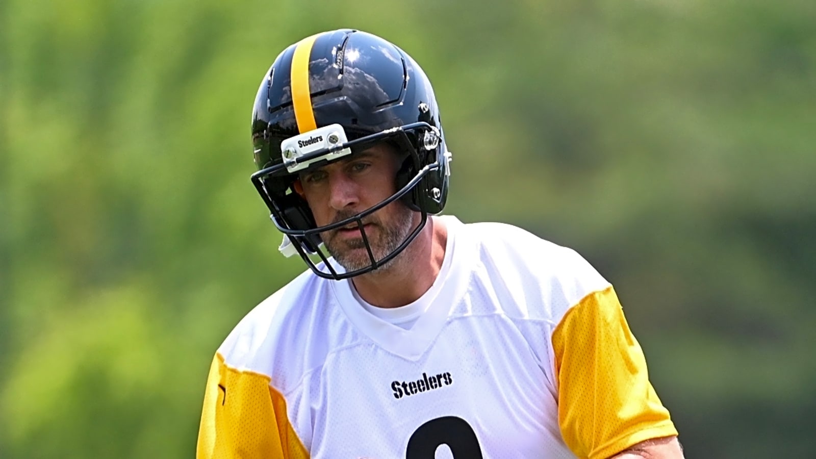 Aaron Rodgers reveals first impressions after joining Steelers ...