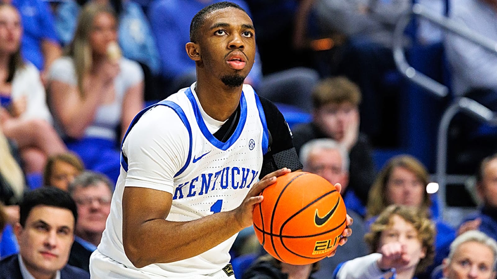 Former Kentucky PG Lamont Butler tears ACL, will miss 2025-26 season ...