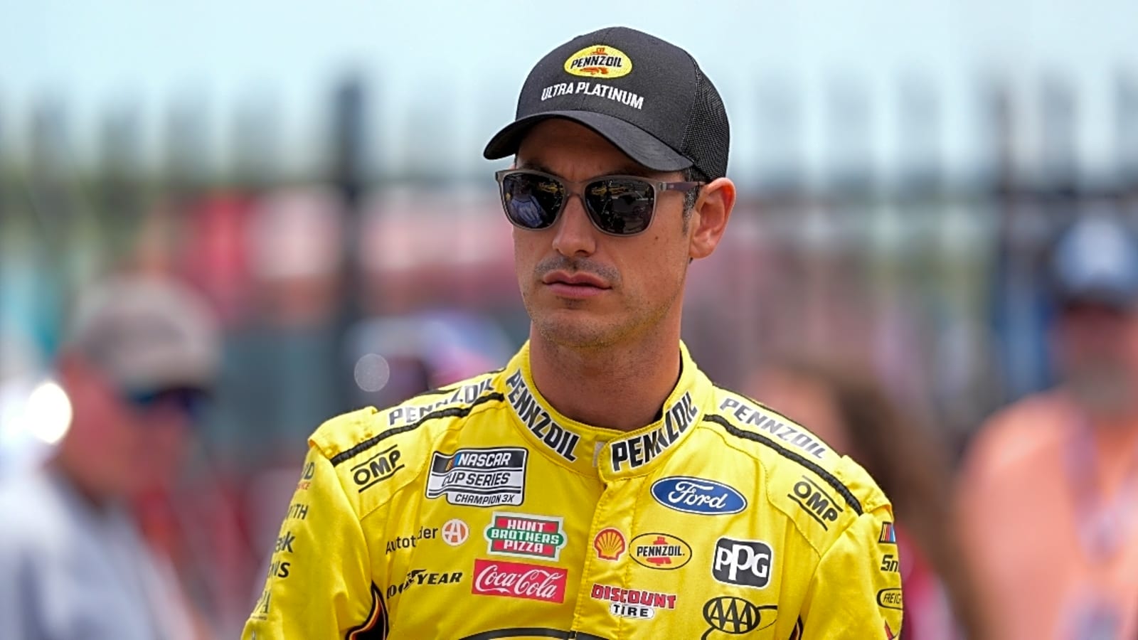 Joey Logano drifts in Model T amid massive winter storm | Yardbarker