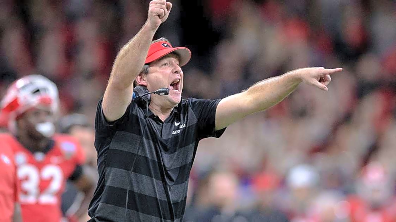 Historic College Football Program Surges in Battle With Georgia for ...