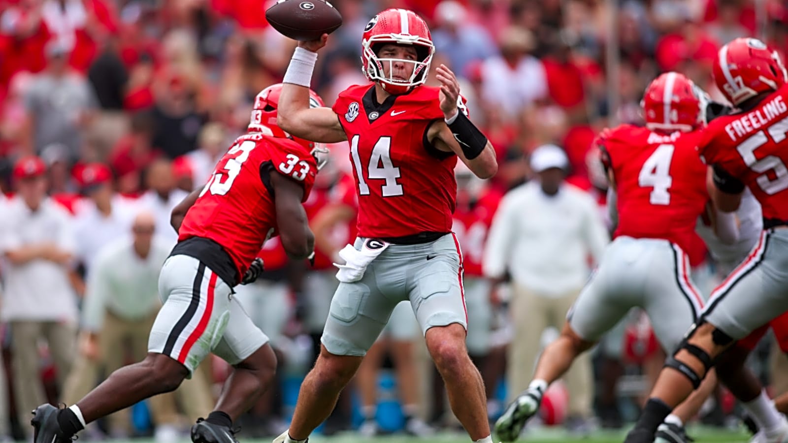 Georgia Bulldogs' offense in danger of missing key starter for SEC ...