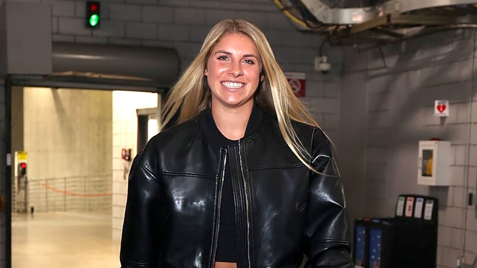Sarah Ashlee Barker Injury Update: Portland Fire Announce Status of ...