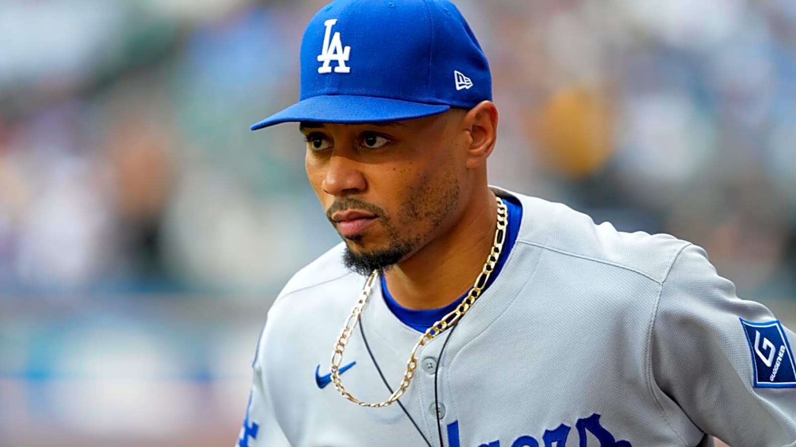 Dave Roberts Reacts to Mookie Betts News Before Brewers Game | Yardbarker
