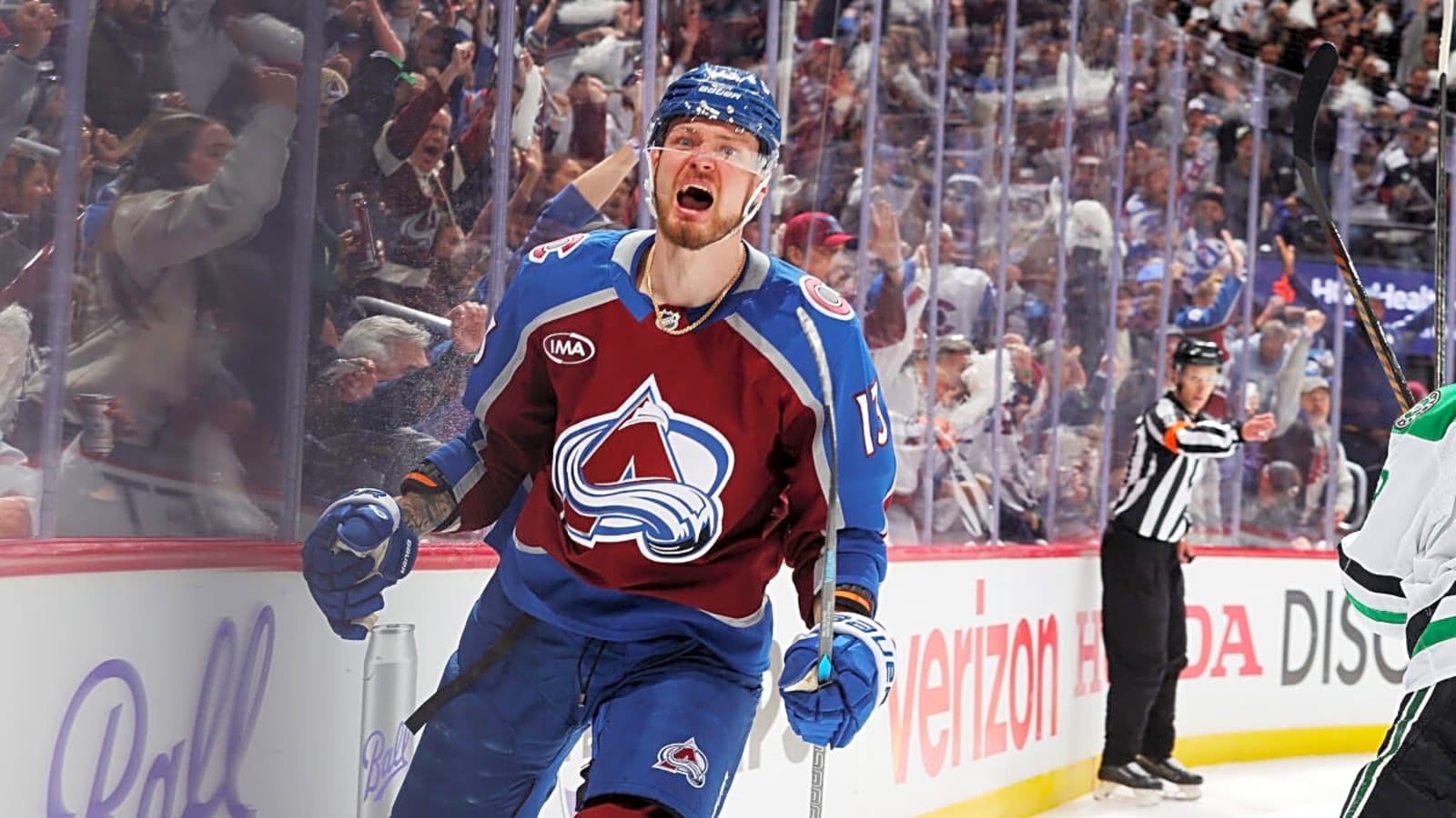 Avalanche Score 3 Unanswered to Win Game 6 and Force a Game 7 | Yardbarker