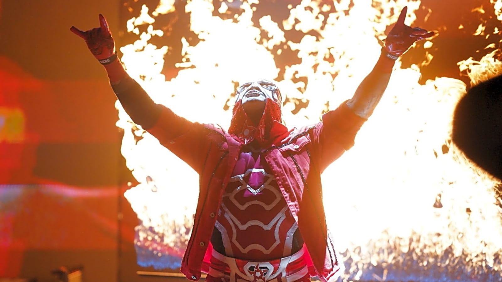 Katheavy onlyfans chill talks to start with a little wine.