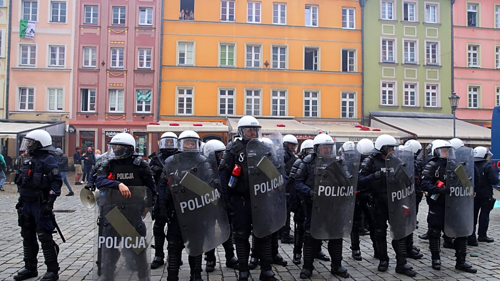 Chelsea Hooligans Run Riot in Poland As Police Fire Canons | Yardbarker
