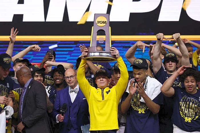 Who is Dusty May? Dallas Mavericks’ NBA rookie head coach is a college ...