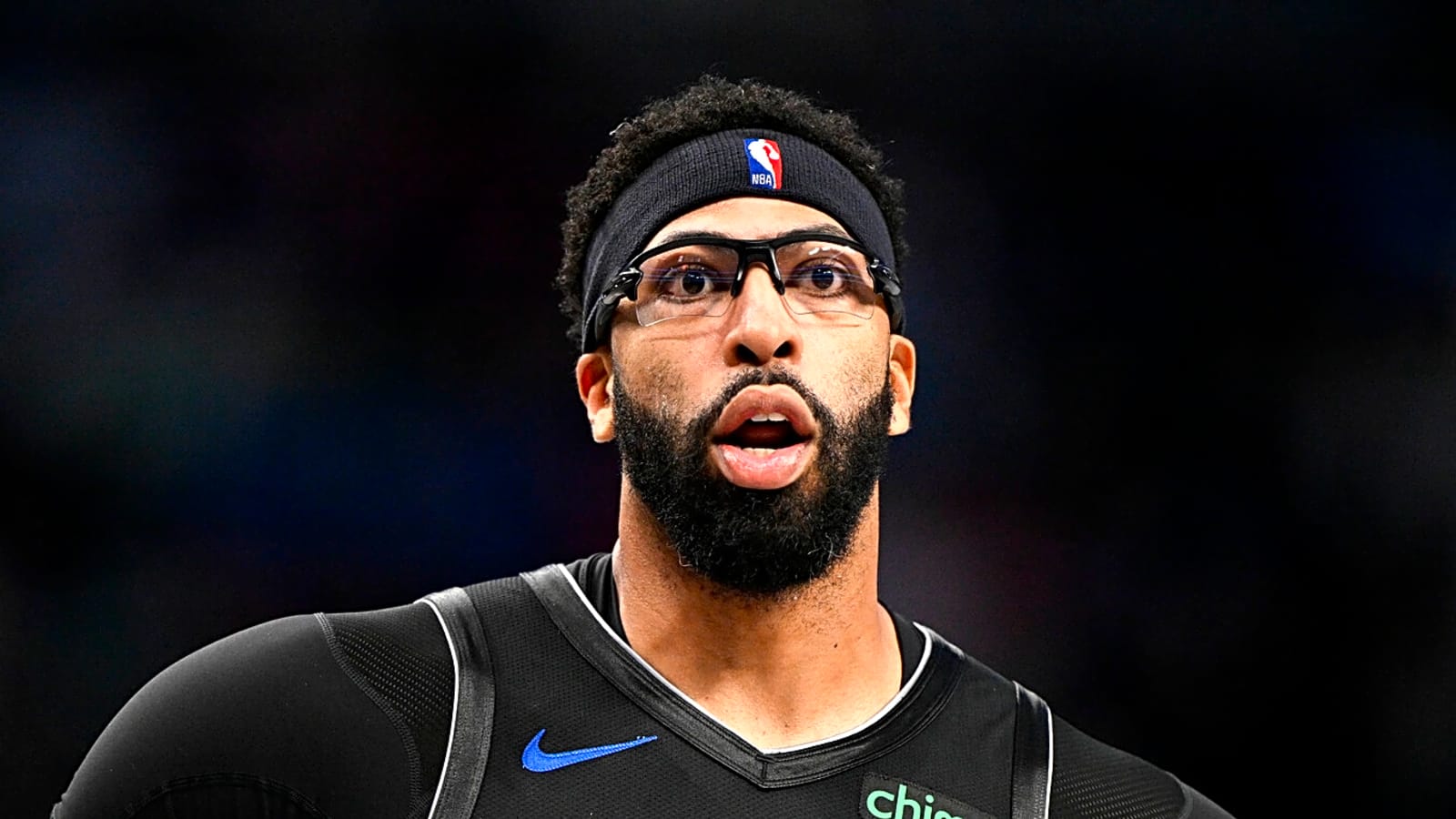 Mavs set clear priority in potential Anthony Davis trade | Yardbarker