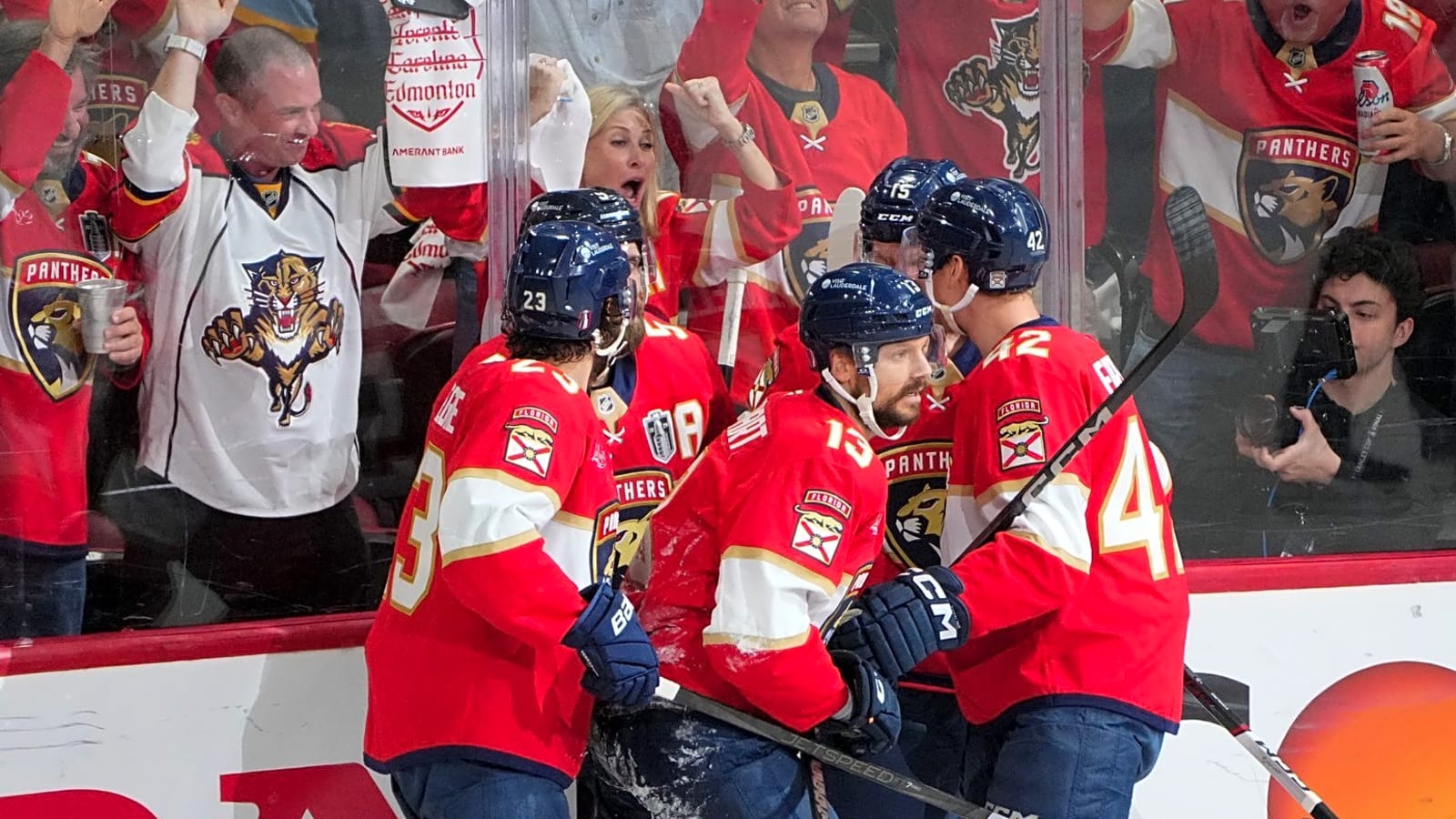 Florida Panthers win second consecutive Stanley Cup with 5-1 win over ...