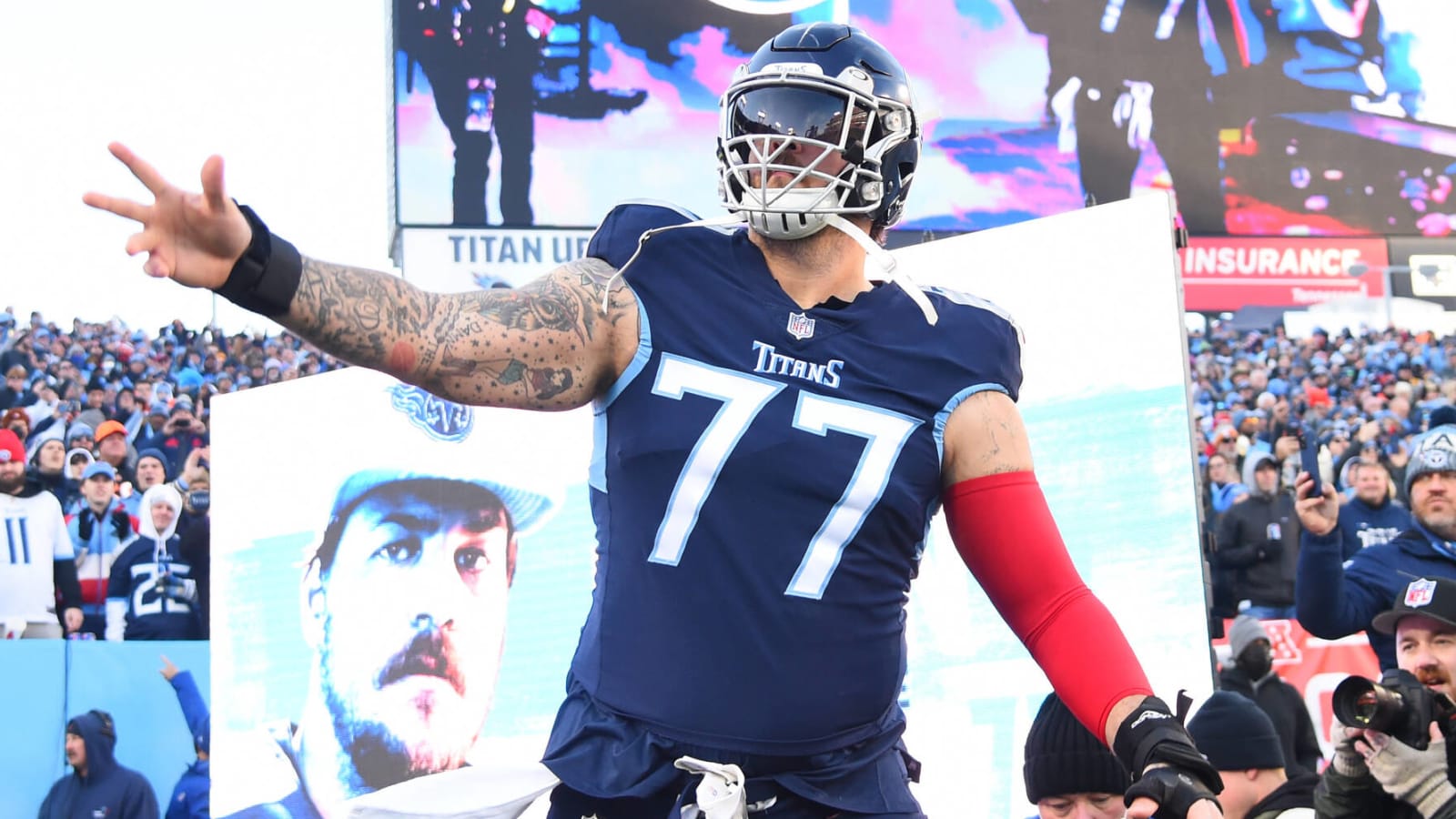 Taylor Lewan: Botched surgery cut NFL career short | Yardbarker