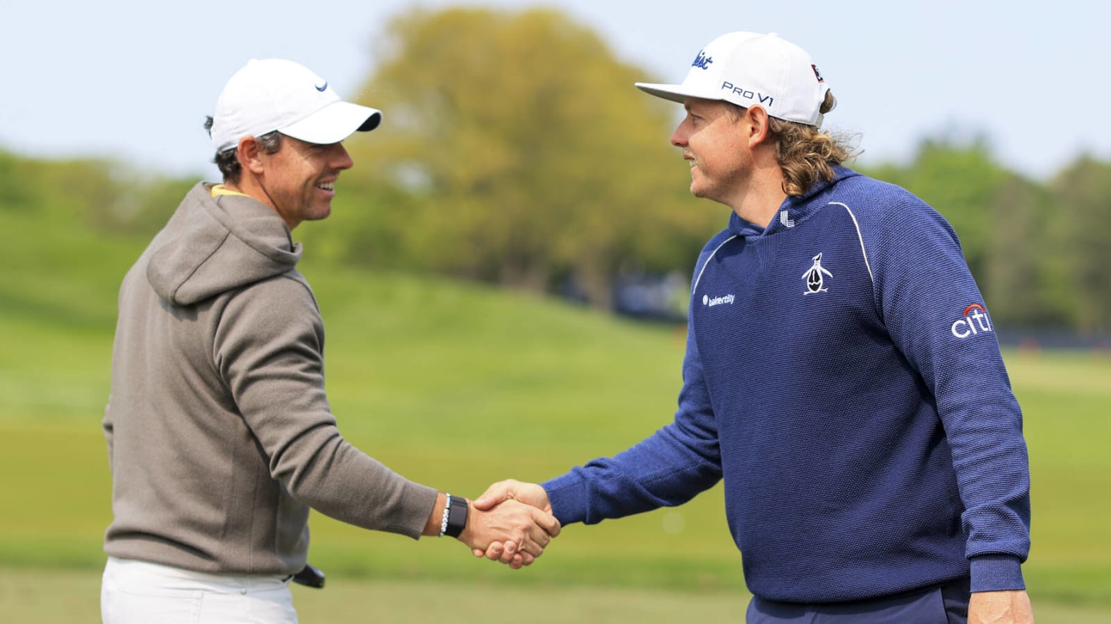 PGA Tour, LIV Golf pros mixed together | Yardbarker