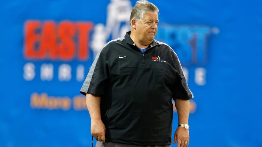 Charlie Weis would like to make a return to NFL | Yardbarker