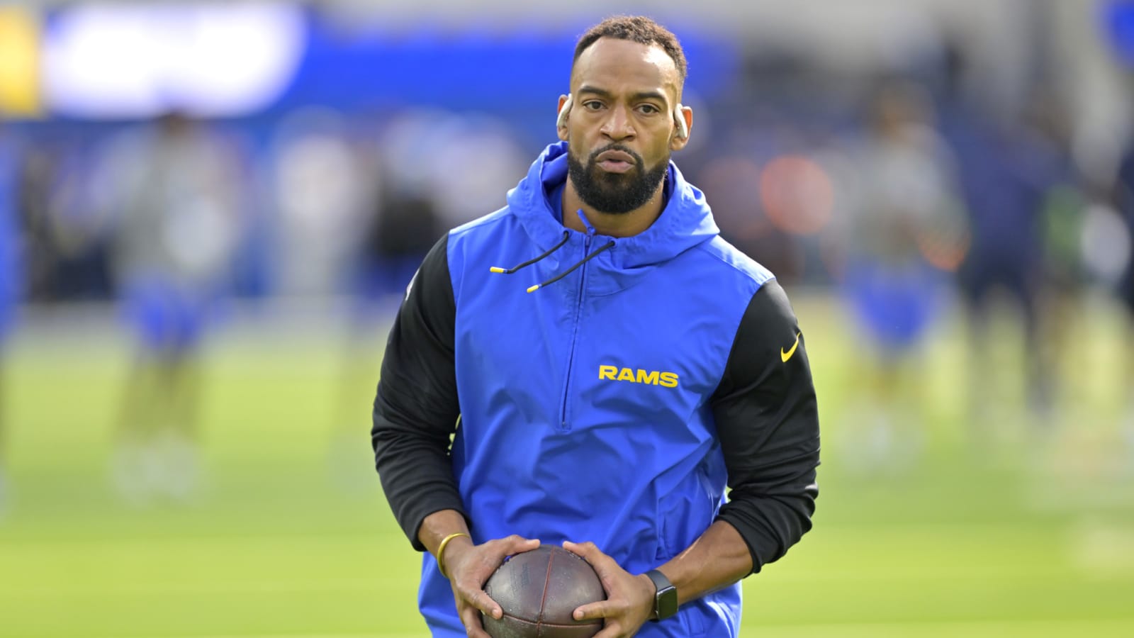 Bears request interview with Rams assistant for DC role | Yardbarker