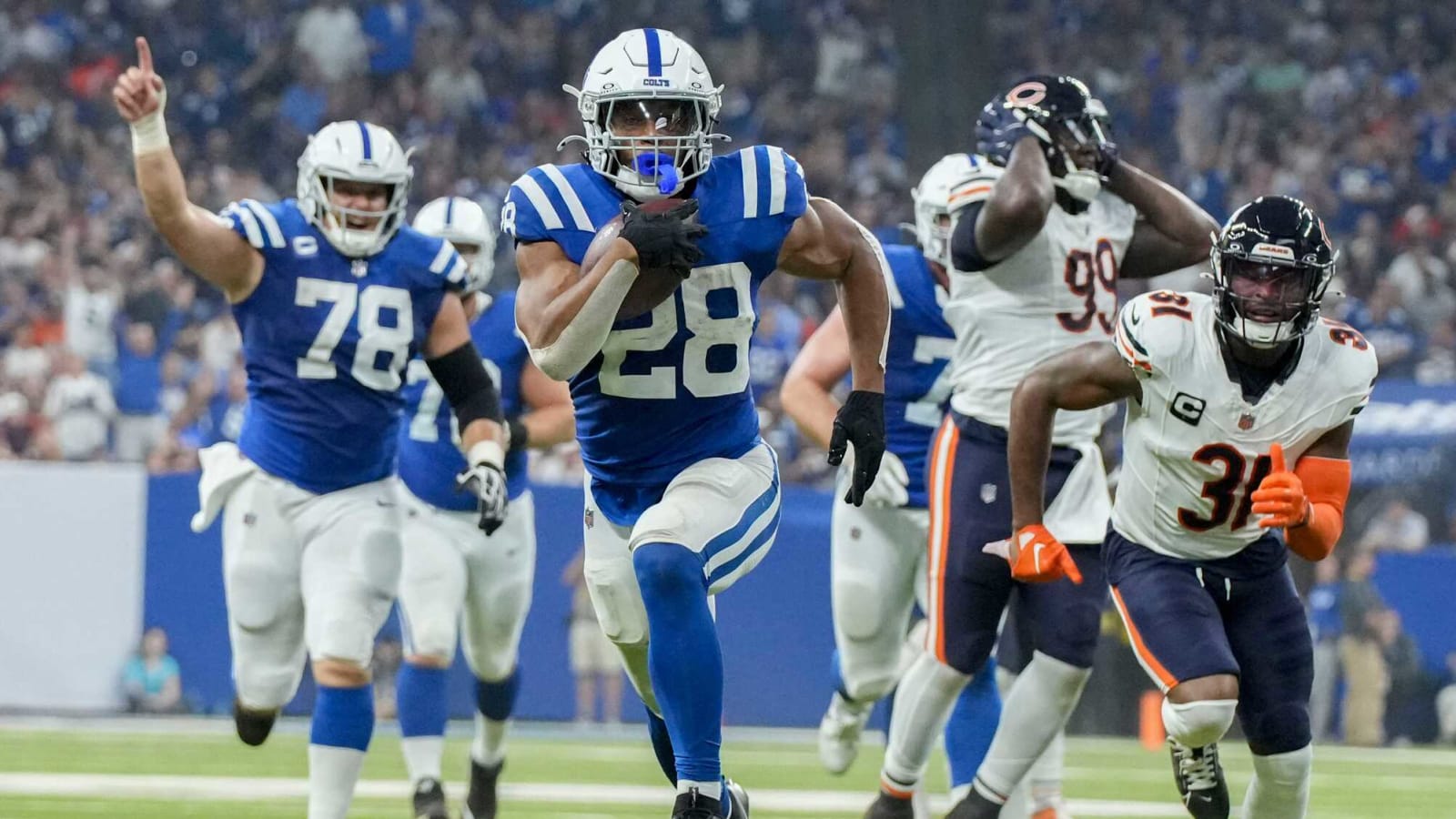 Watch: Colts RB Jonathan Taylor rushes for 29-yard TD vs. Bears ...