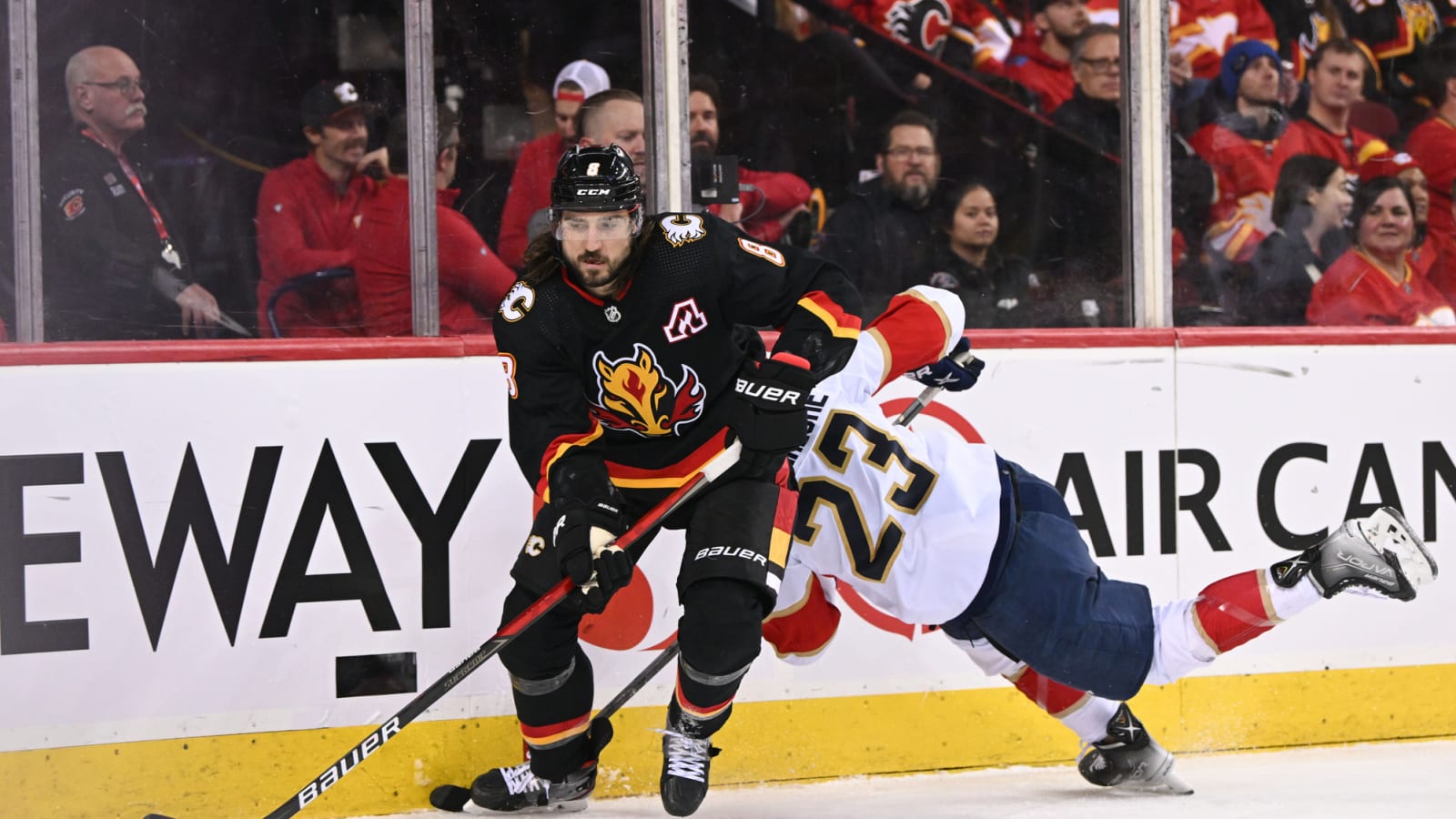 Maple Leafs News & Rumors: Berube, Tanev, McCool & Minten | Yardbarker