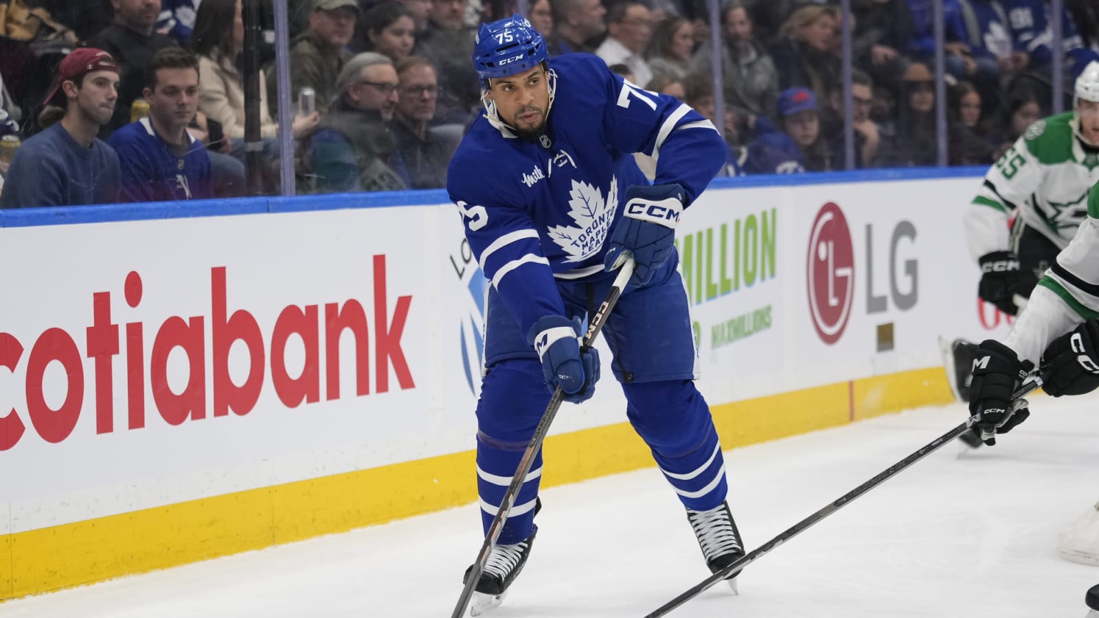 Ryan Reaves Draws Back Into the Lineup After Leafs Forward Misses ...