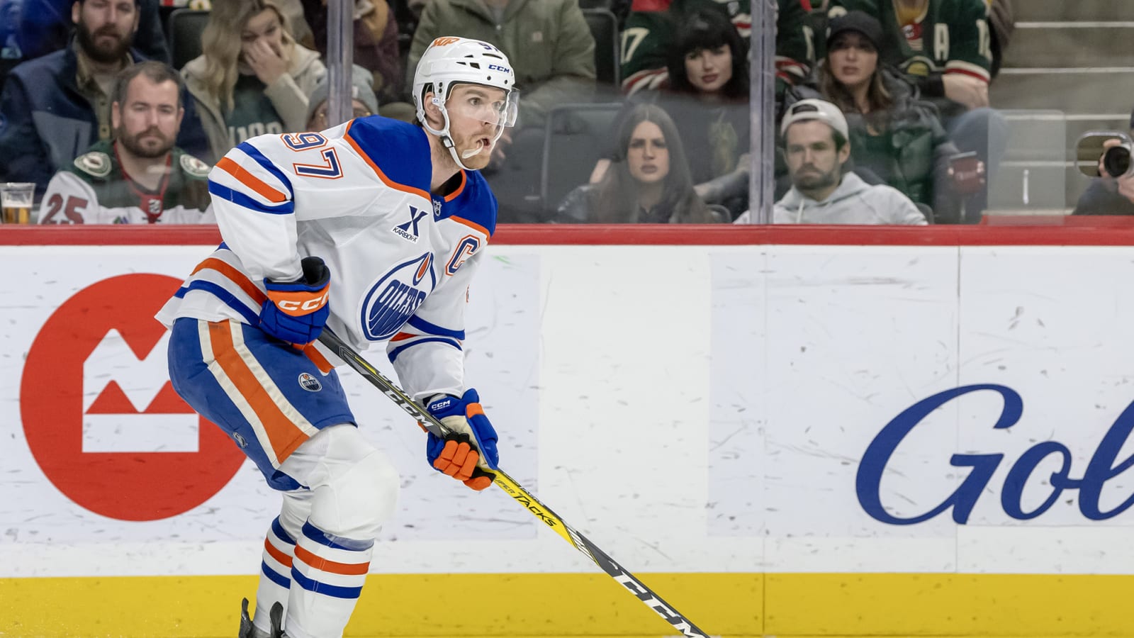McDavid Passes Kurri and Pickard Stellar as Oilers Beat Wild 5-3 ...