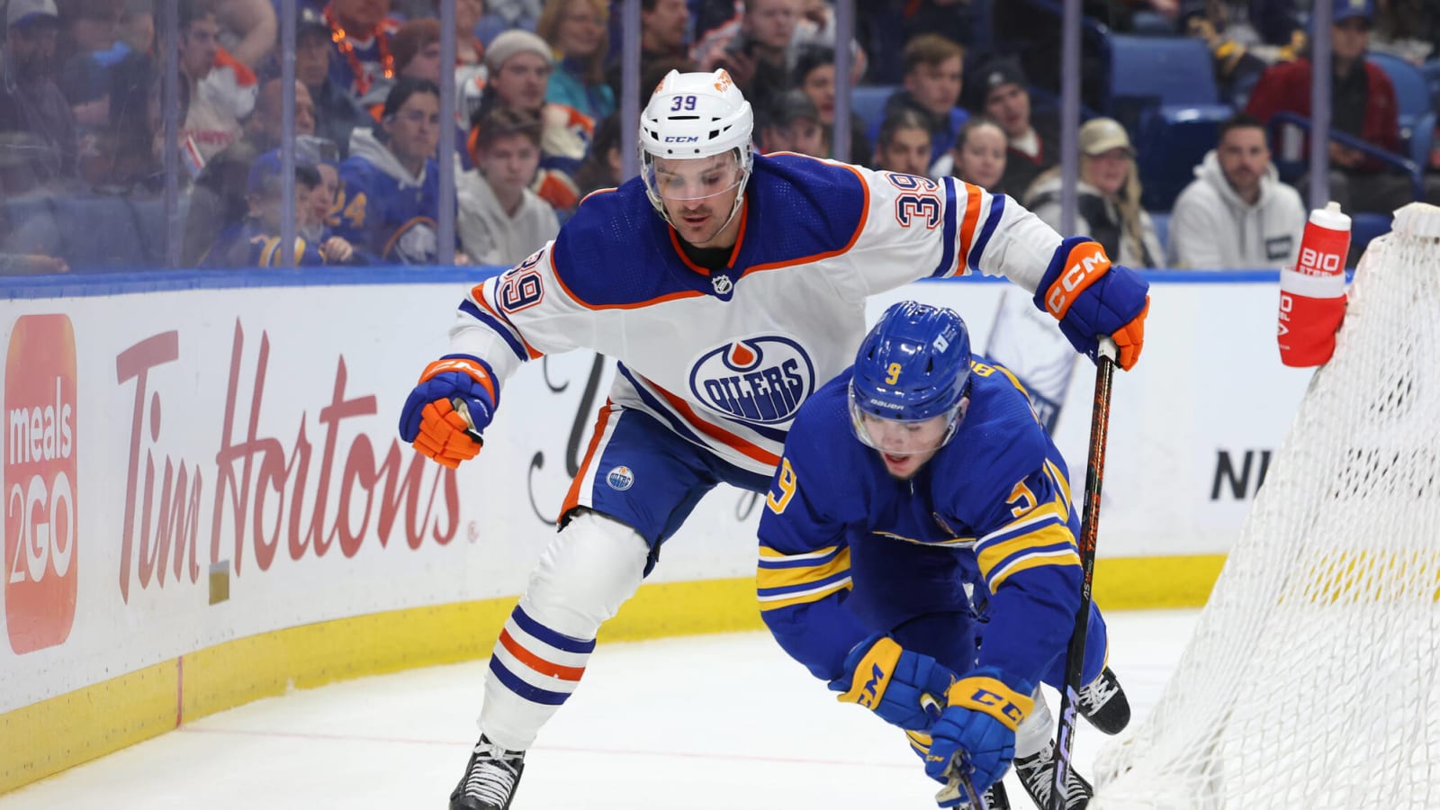 Oilers Looking to Extend Contracts for Two Deadline Acquisitions ...