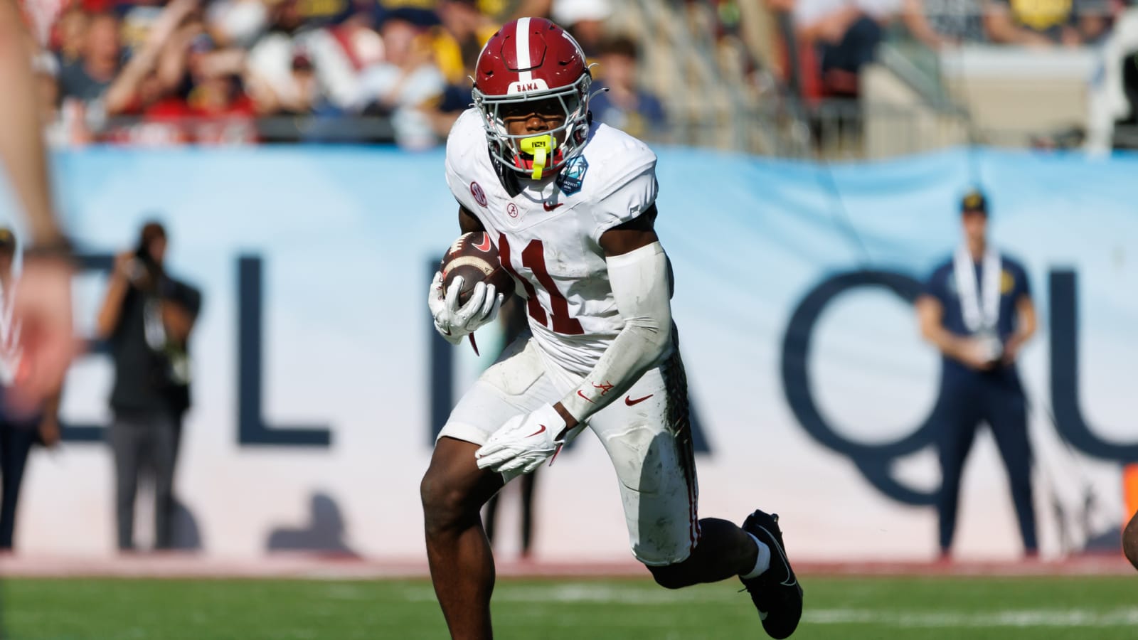 Alabama redshirt freshman wide receiver prepping for breakout year ...