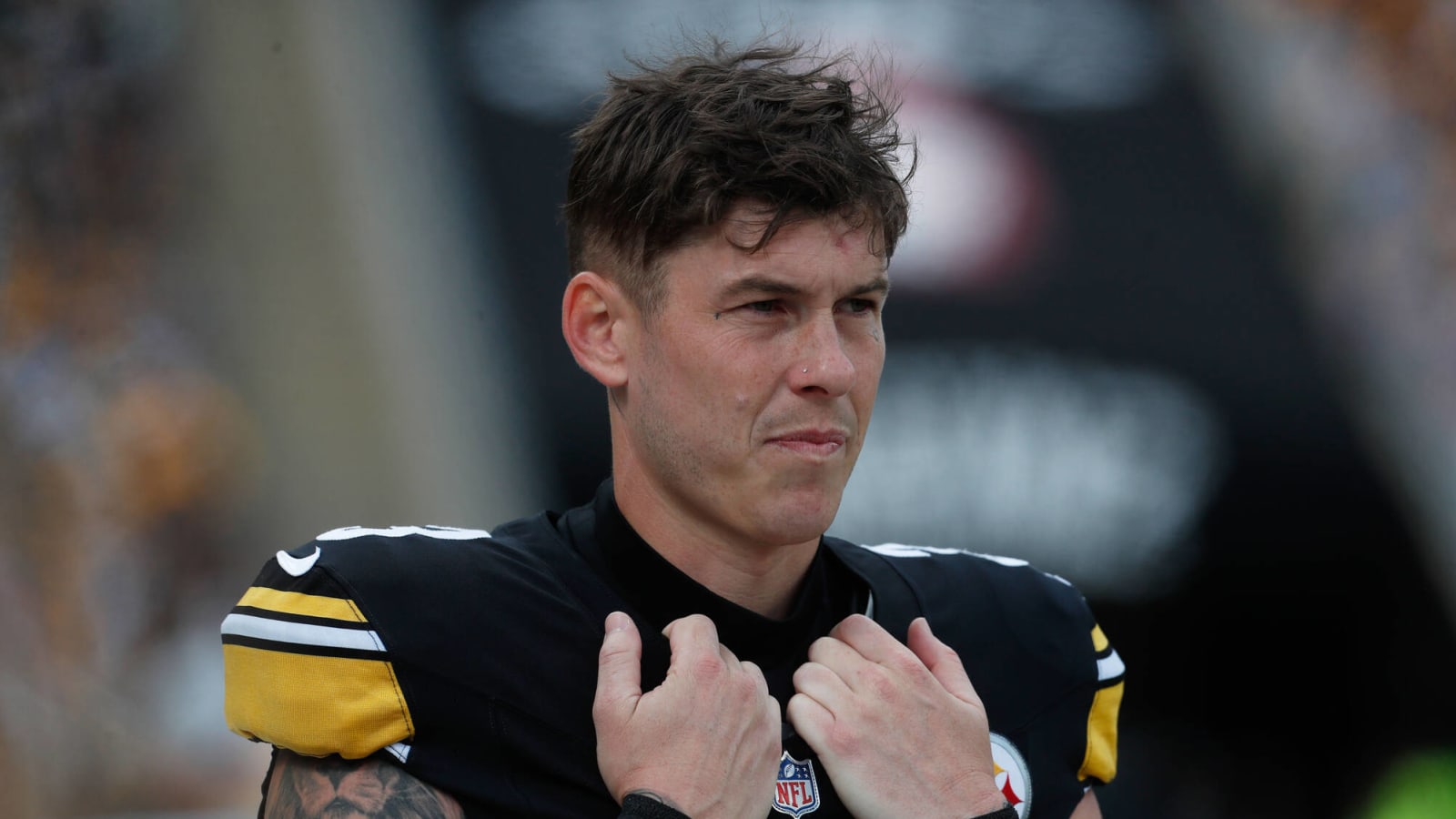Steelers' former punter Brad Wing throws miraculous TD pass on trick ...