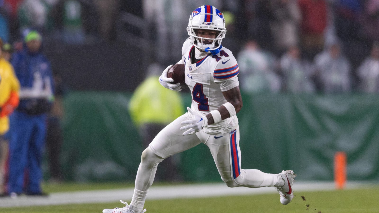 AFC Notes: Stefon Diggs, Mason Rudolph, Jaguars, Texans, Titans ...
