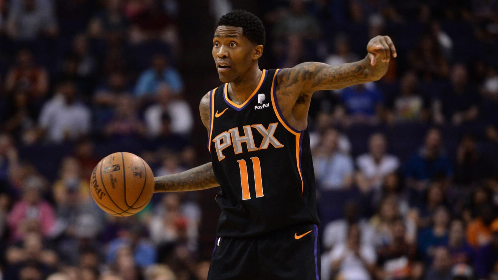 NBA great gives Knicks playoff advantage behind rallying MSG crowd ...