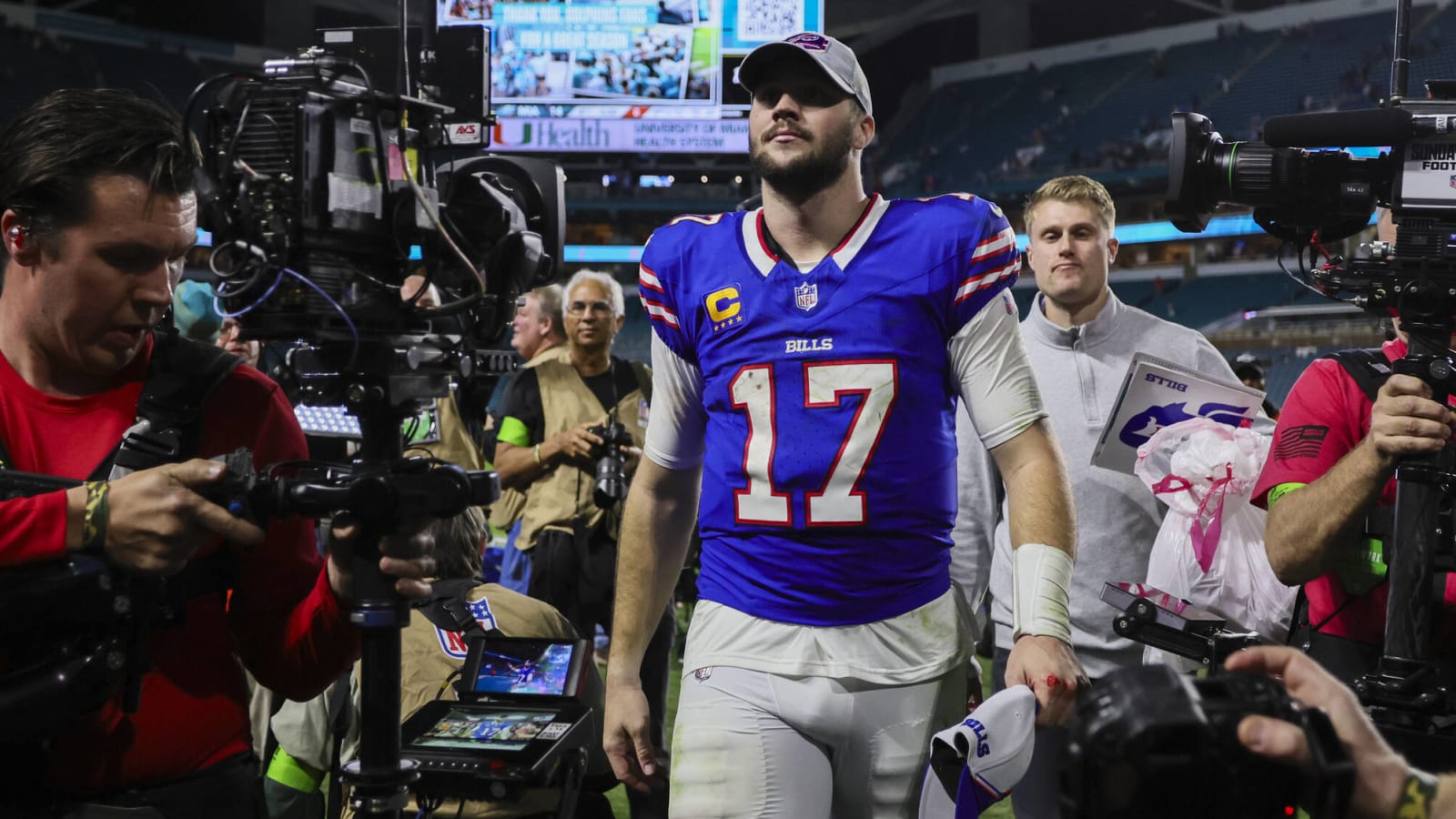 Buffalo Bills QB Josh Allen Responds to No Team Representation on NFLPA ...