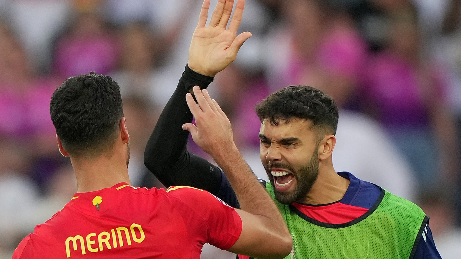 Rice and Saka come home proudly but David Raya brings home the winners ...