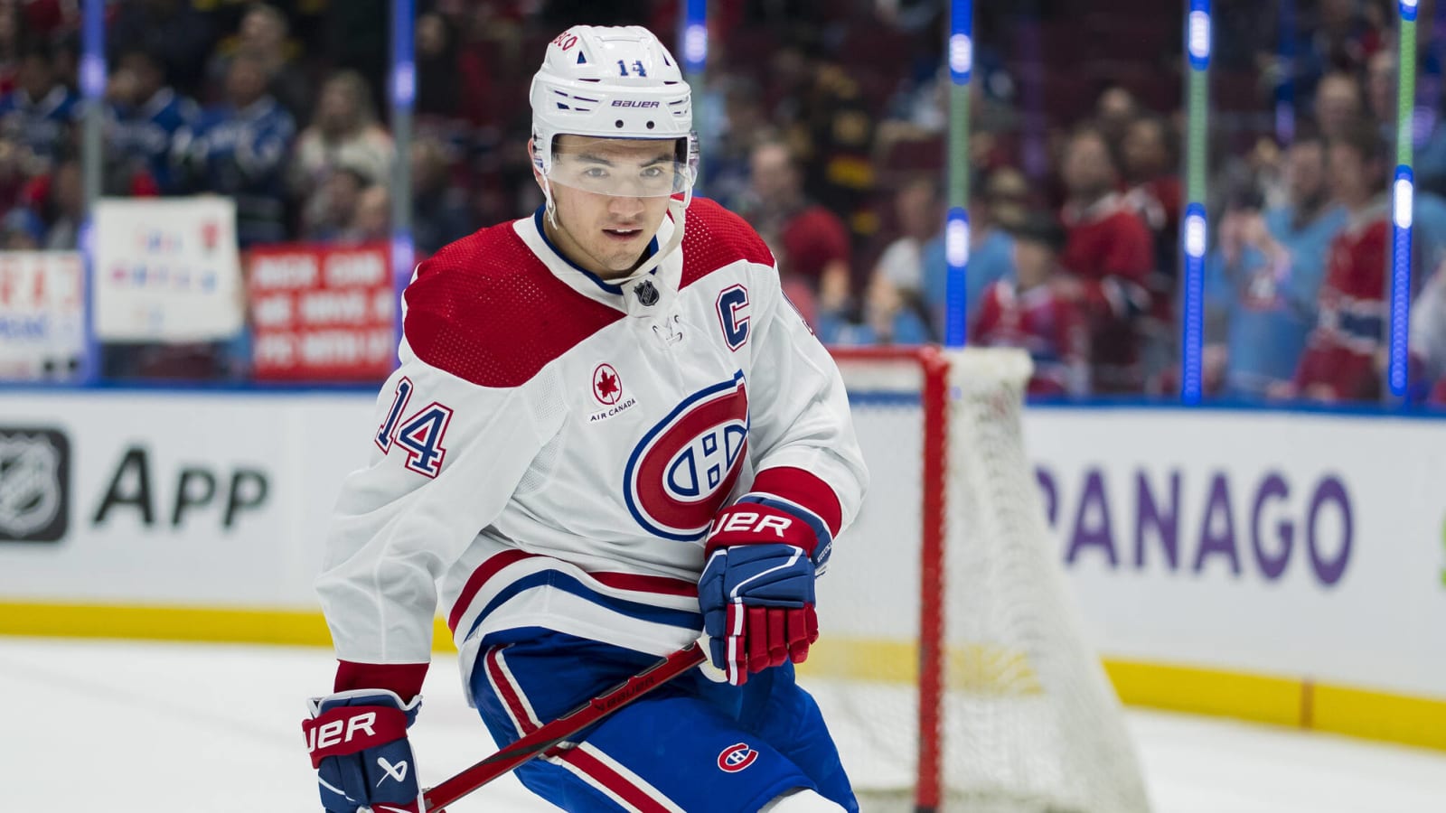 Juraj Slafkovský: Antoine Roussel would give him more money than Nick ...