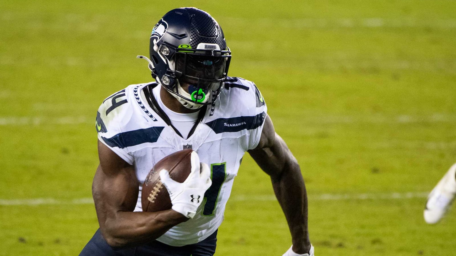 Report: Steelers' DK Metcalf Meets With Aaron Rodgers For Exclusive ...