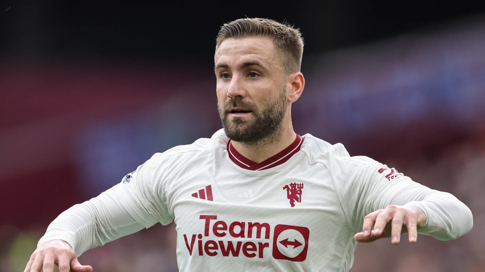 Manchester United defender walking suspension tightrope ahead of Aston ...